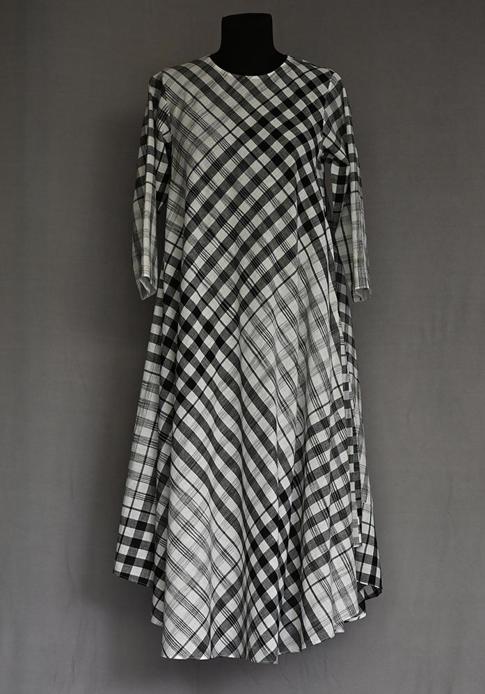 Shop Amrich Designs - Evening Wear Online | Shop Cult Modern