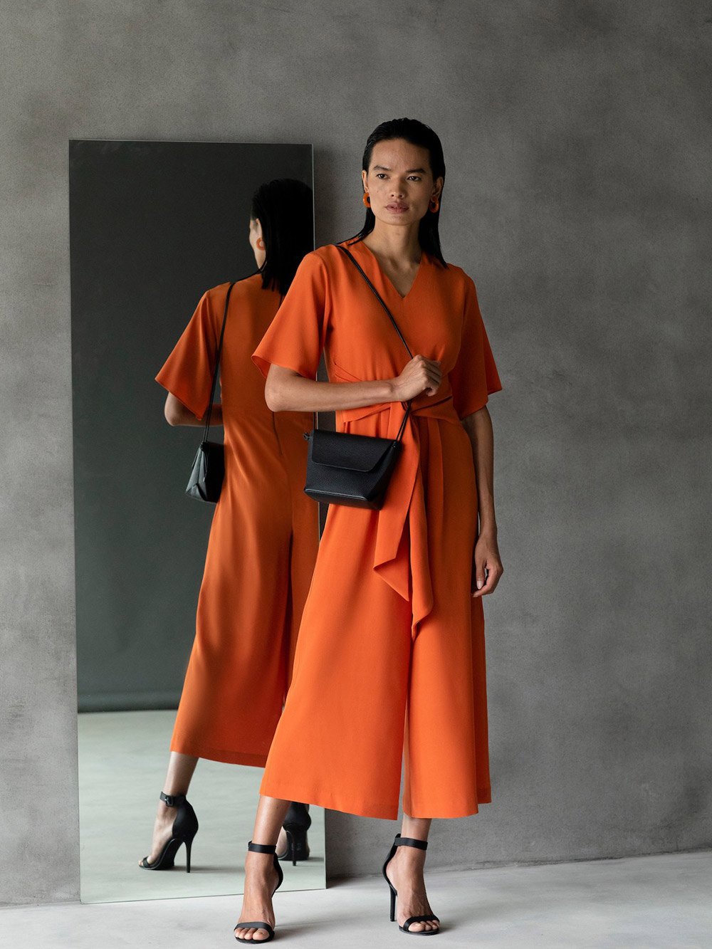 Perona I Bag-Cross-Body-Liz-In-Black